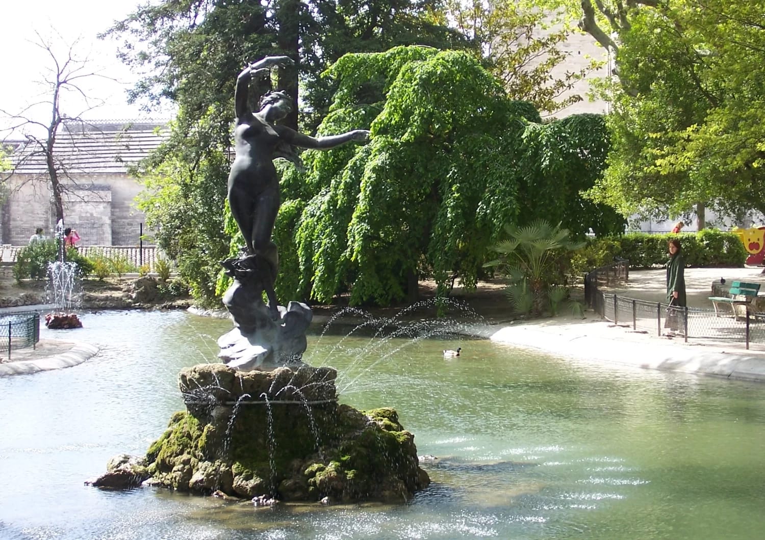 Die wichtigsten Sehenswürdigkeiten in Avignon - Paris10.de